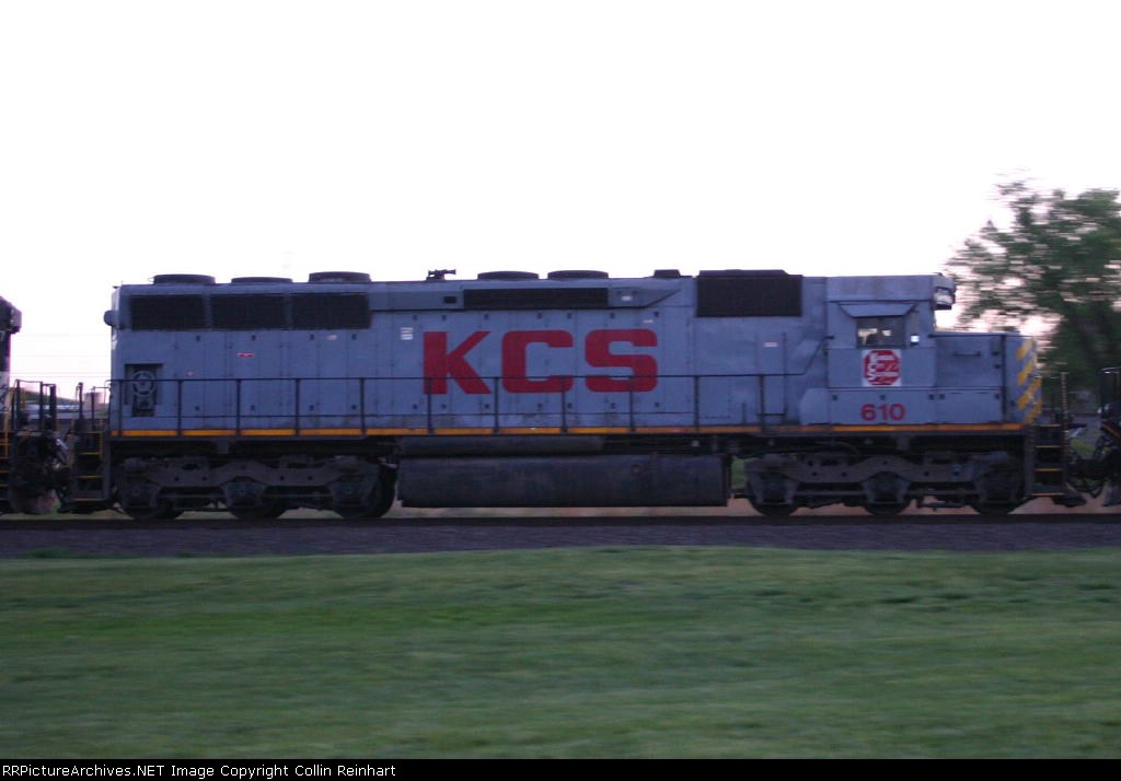SD40-3 610